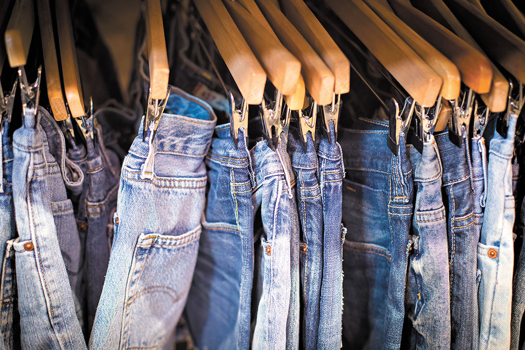 What your pre-ripped jeans say about your environmental views - Post ...