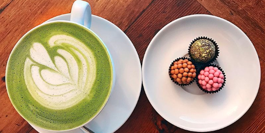 Cafe 23 - Toronto Restaurant Guide - Streets Of Toronto