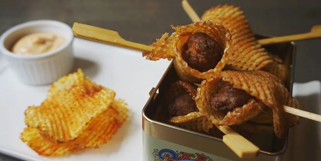 Barcelona Tavern - Streets Of Toronto