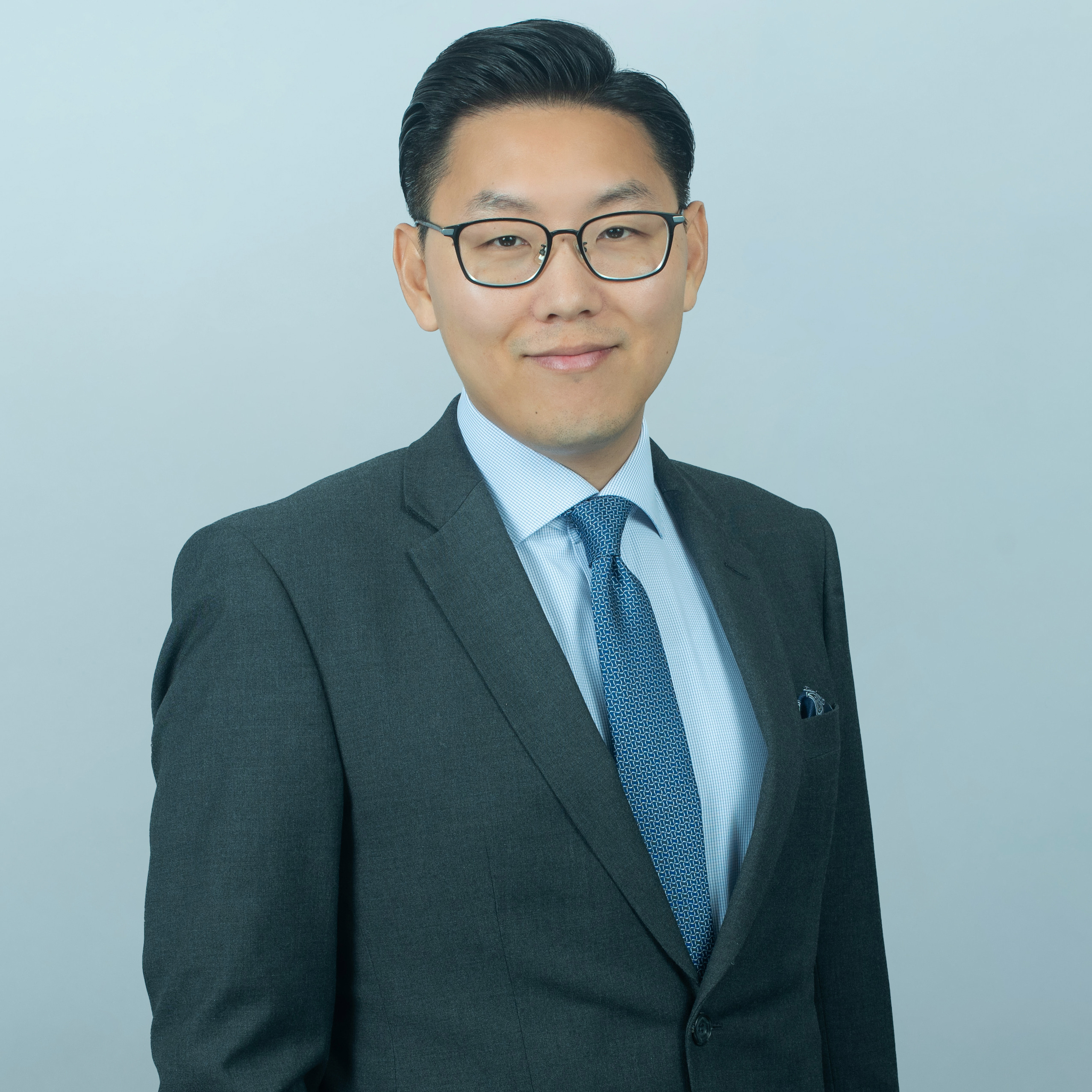 Yunjae Kim - Toronto's Top Lawyers - Streets Of Toronto