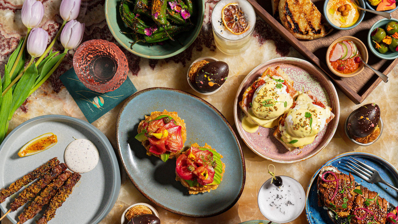 Louix Louis - Streets Of Toronto Restaurant Guide