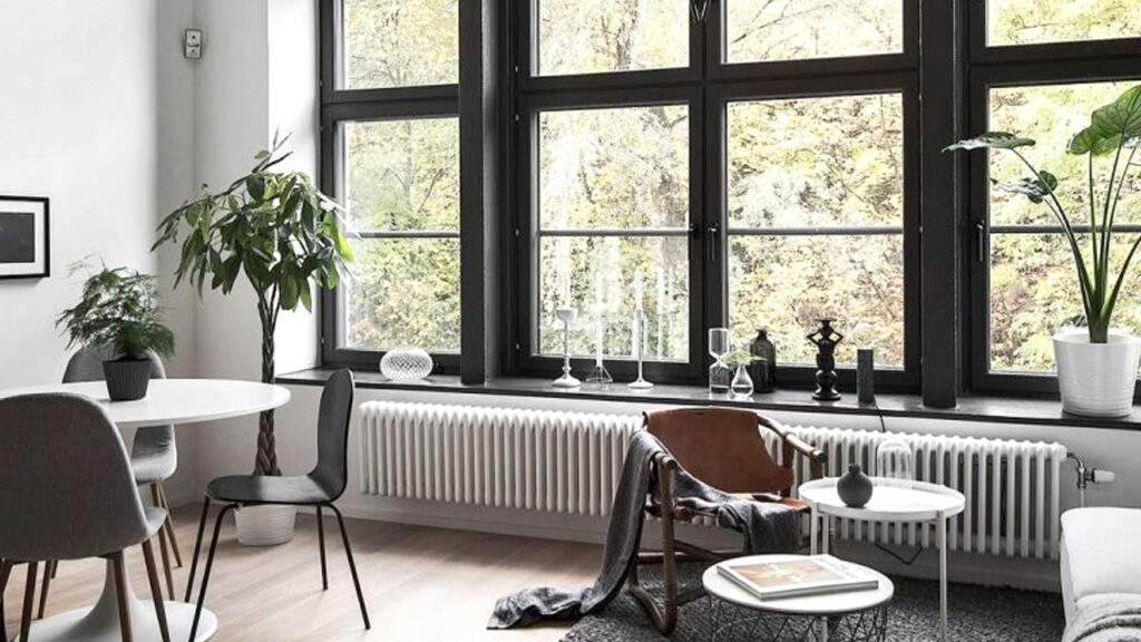 The rise of black windows: A trend in Canadian home design