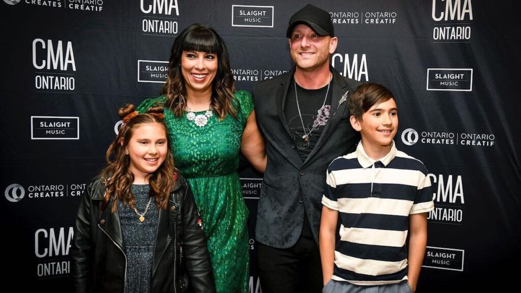 How They Met: Canadian country crooner Tim Hicks on finding love