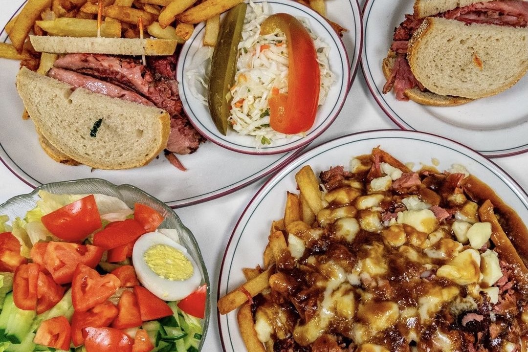 Centre St. Deli - Streets Of Toronto Restaurant Guide