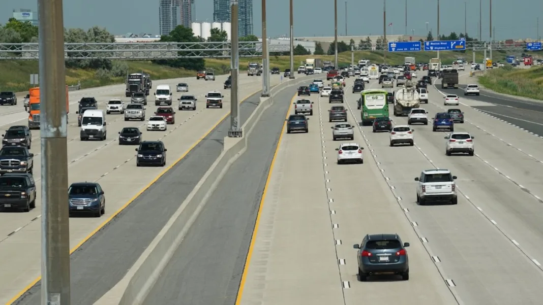 Toronto drivers can travel along Highway 407 during rush hour for free ...