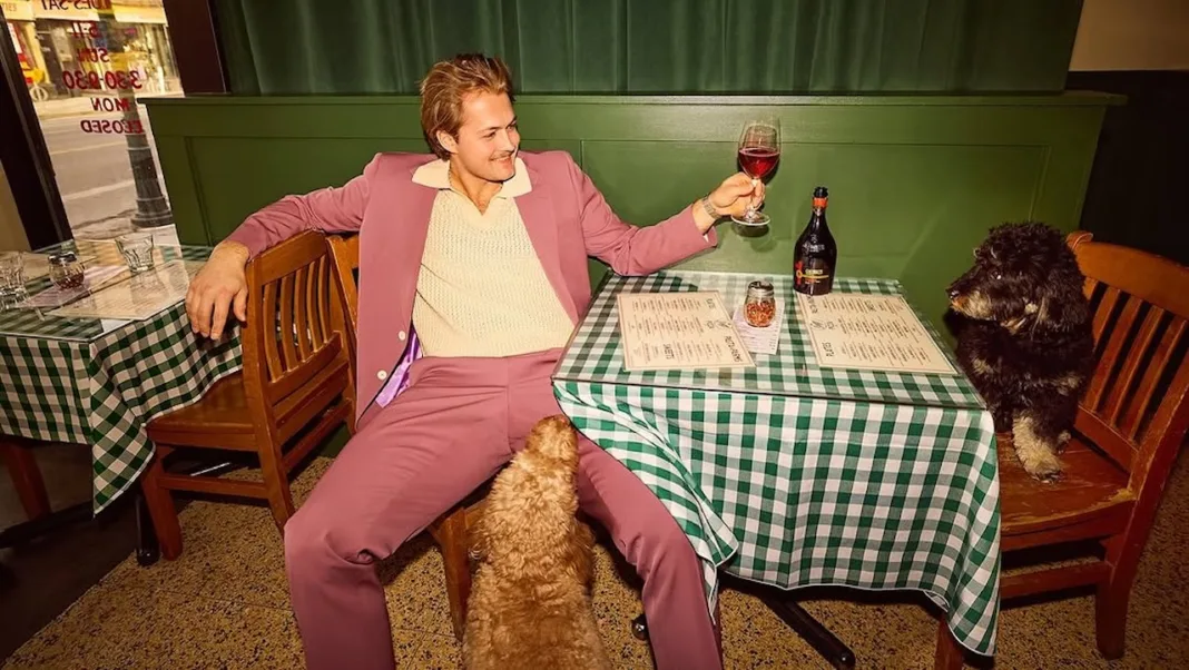 William Nylander hosts photoshoot with dogs at popular Toronto Italian ...