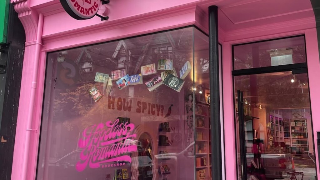 Toronto's newest bookstore in the west end is pink all over — and it's ...