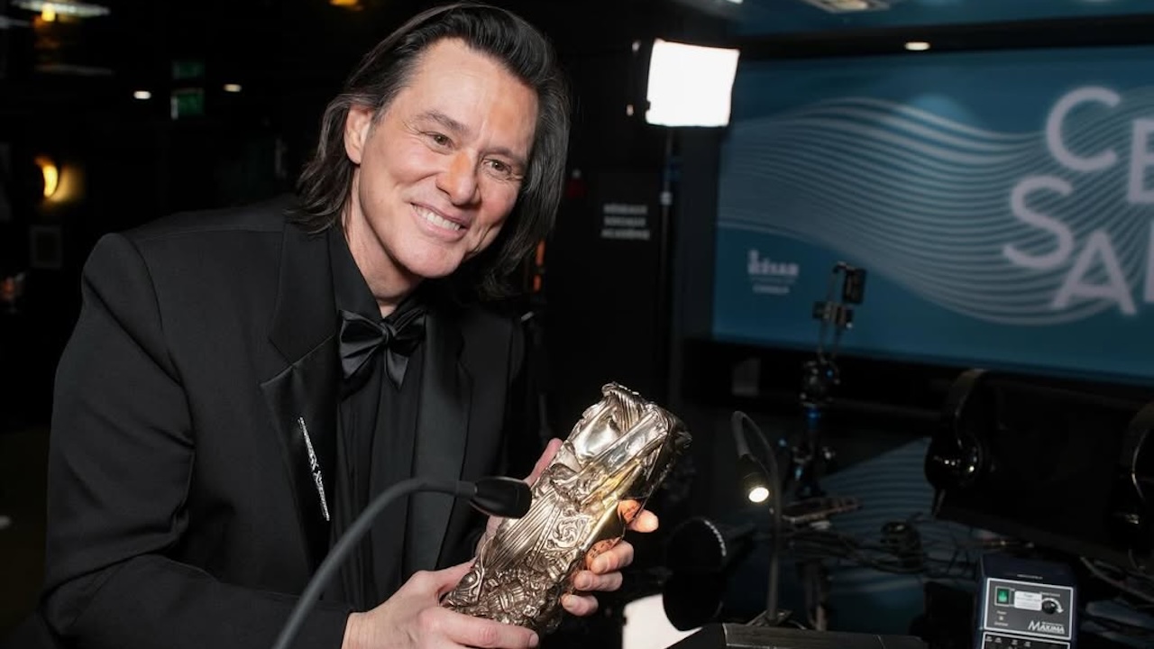 Toronto legend Jim Carrey’s rare awards show appearance sparks online ...